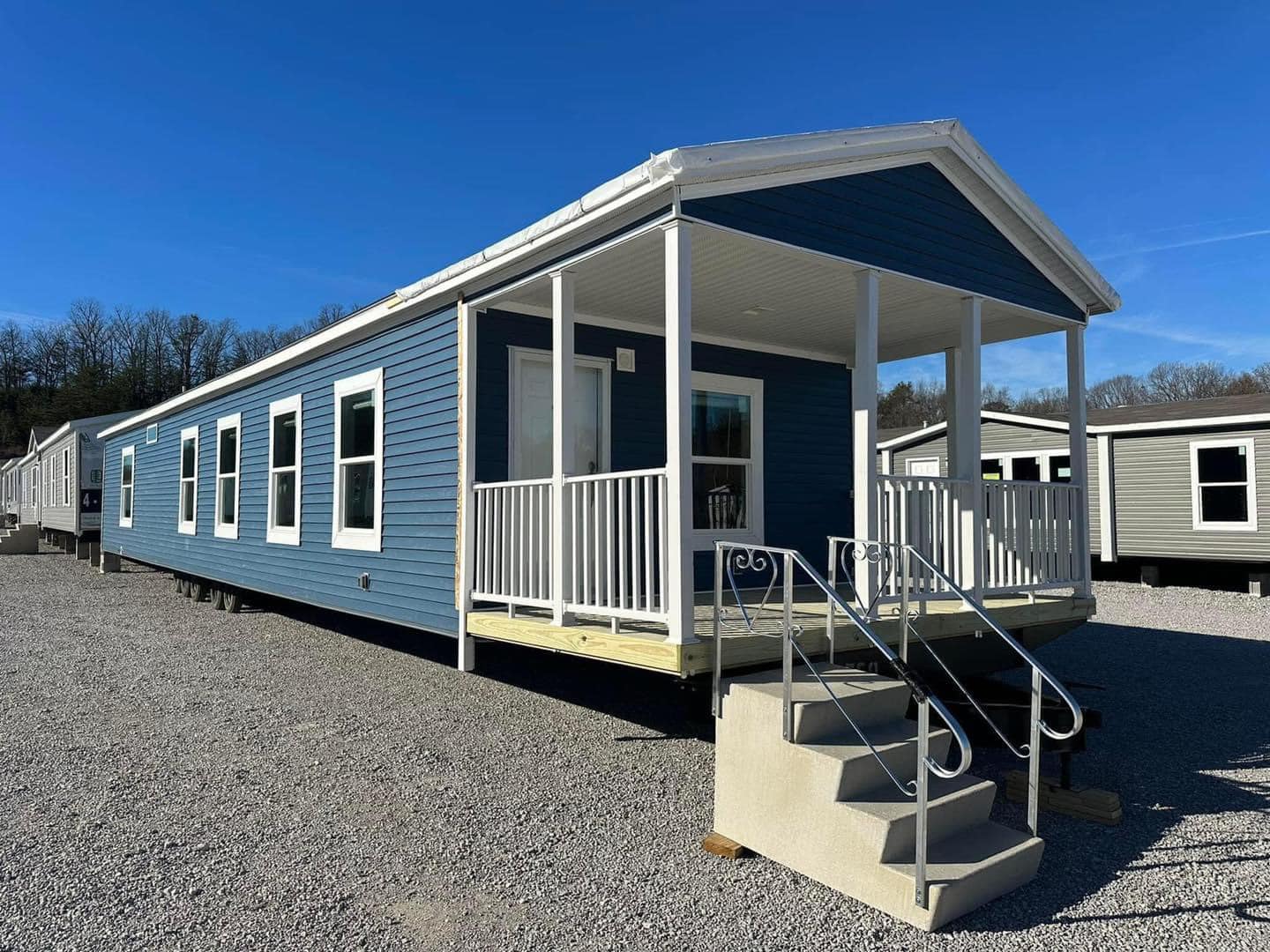 Modern 2-Bed Home – Charity Mobile Homes